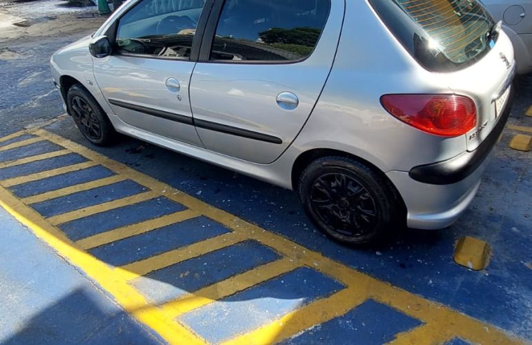 Peugeot 206 Hatch. Presence 1.4 8V (flex) 2p 2008/2008 - Salão do Carro - 305551
