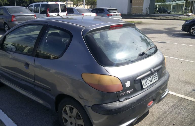 Peugeot 206 Hatch. Selection Pack 1.6 16V 2p 2003/2004 - Salão do Carro - 320123